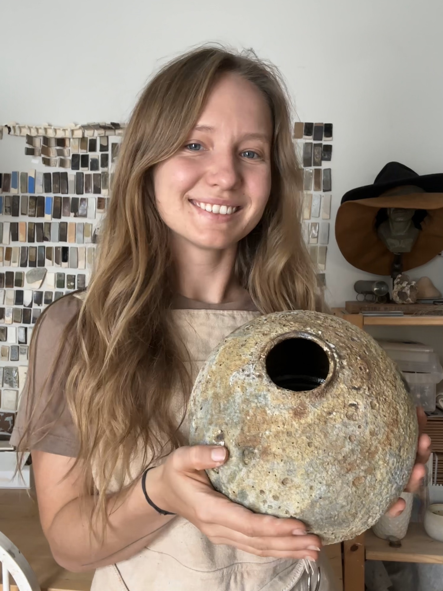 An Artist From Russia Living in LA | Maria Loram | Episode 1071 – The ...